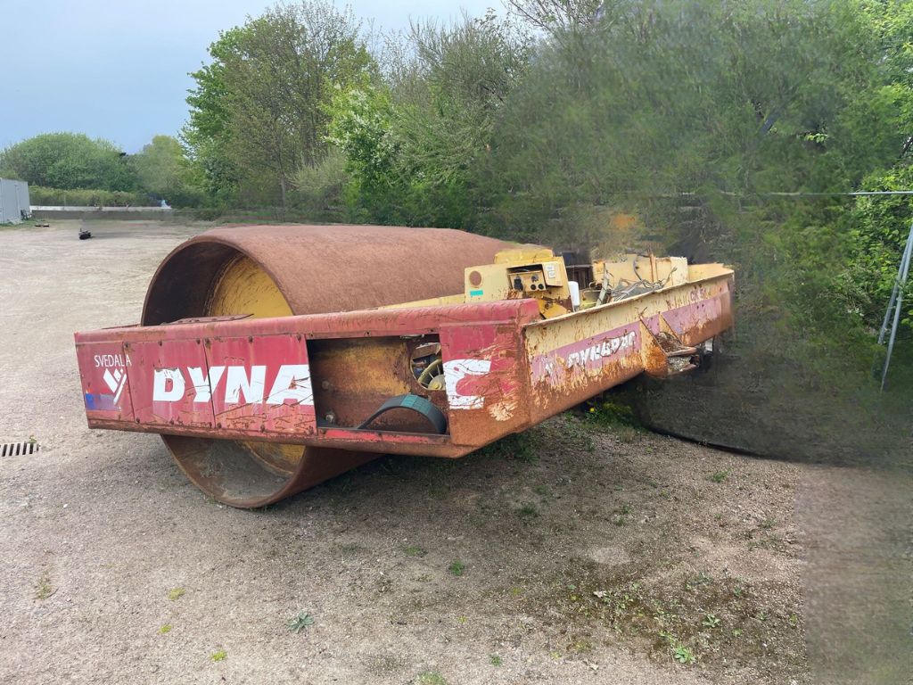 Dynapac CK51 Bogserad vält - Fabeo