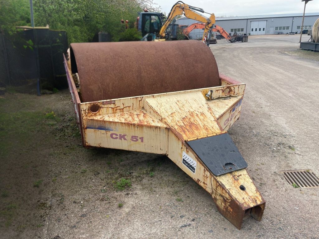 Dynapac CK51 Bogserad vält - Fabeo